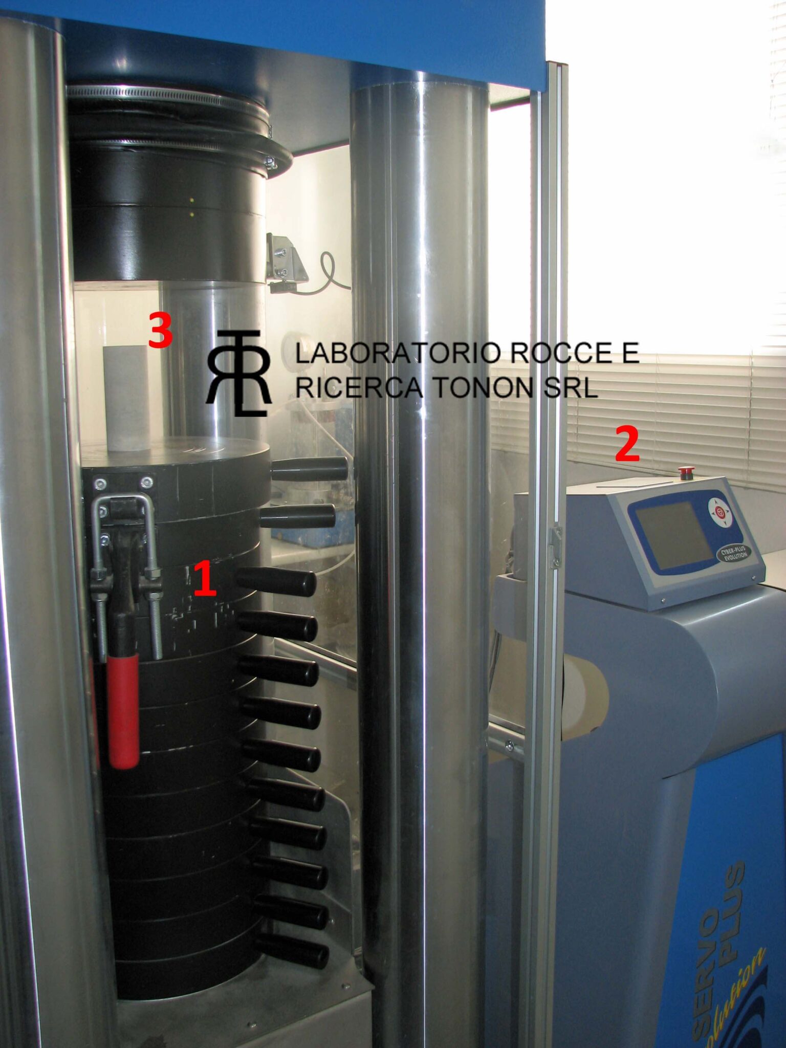 Uniaxial compression test - Tononeng